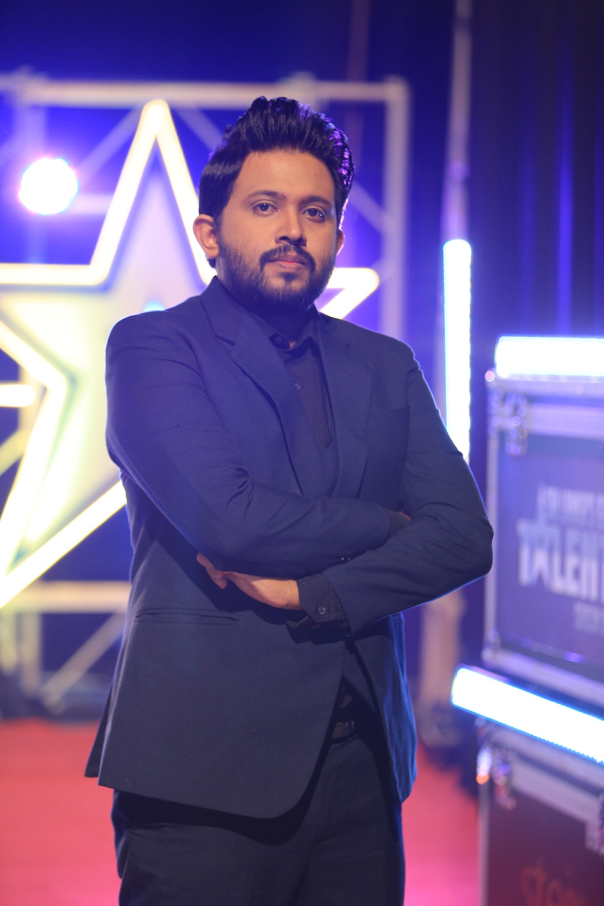 041B4828 – Master Academy